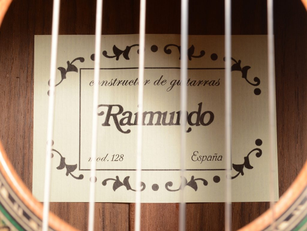 Raimundo 128 Cedar 64cm